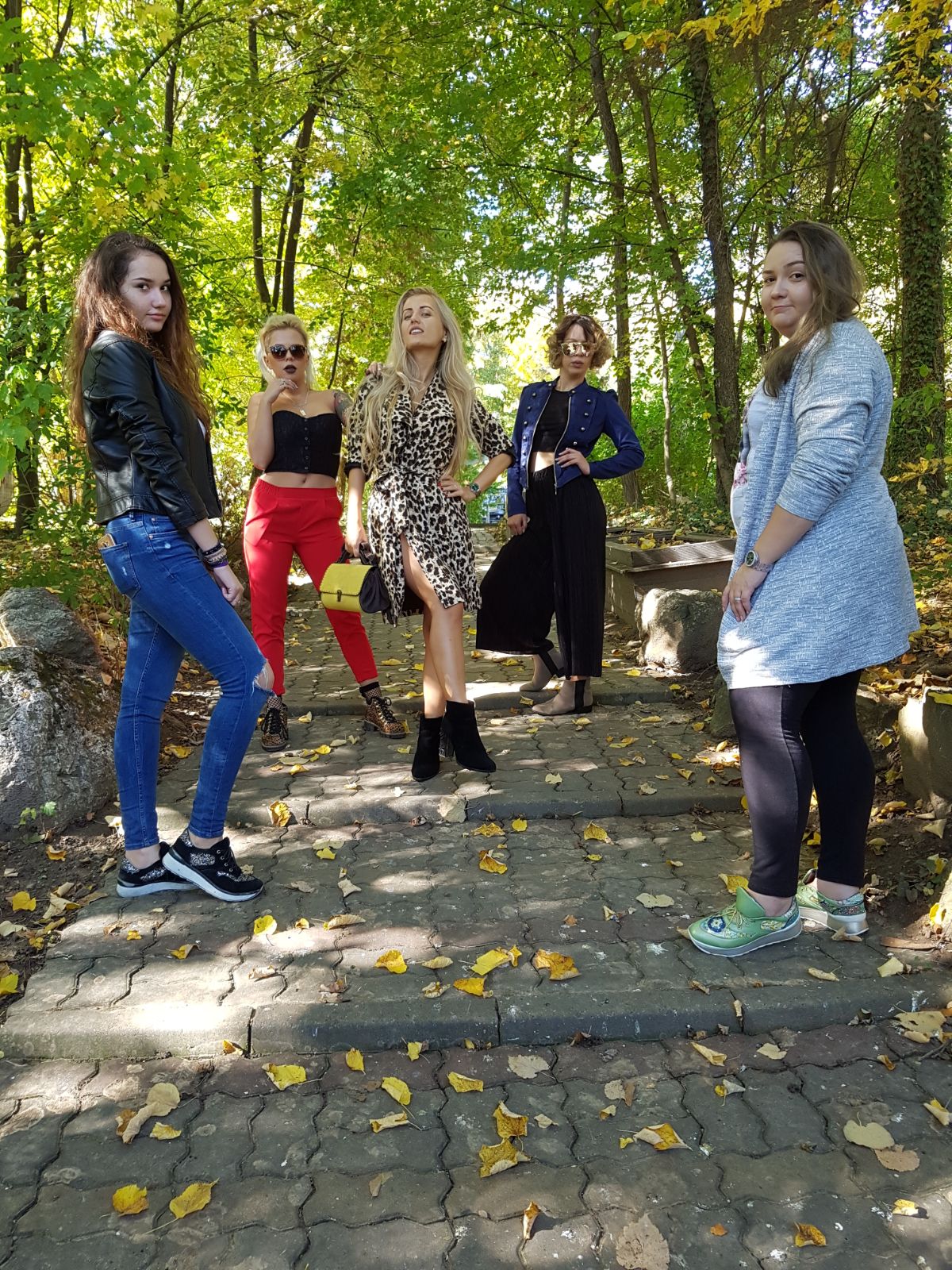 Micky, Gia, Alexandra, Gaby Snagov – Corina Costache