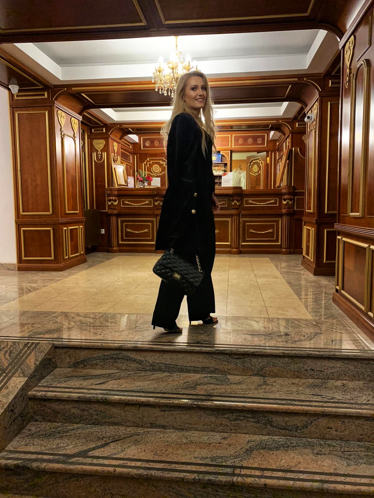 cel mai frumos hotel din Oradea Astoria – Corina Costache