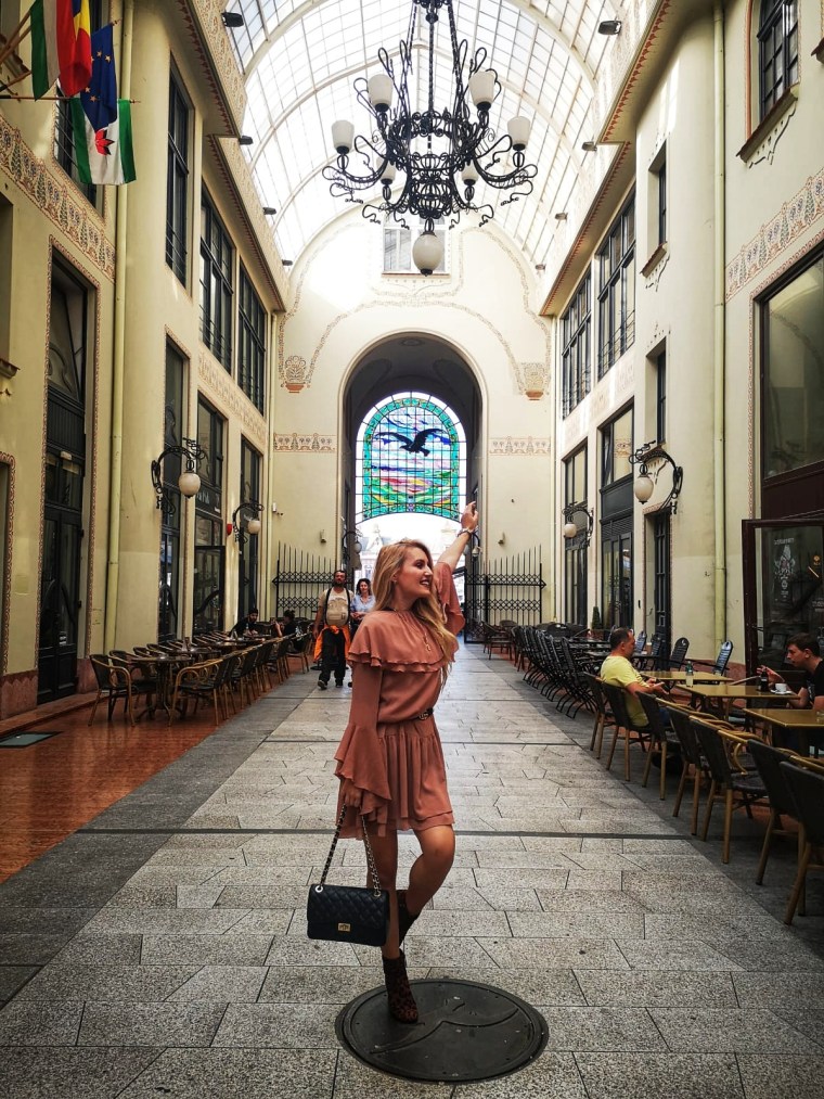 Top 11 palate din Oradea – Corina Costache